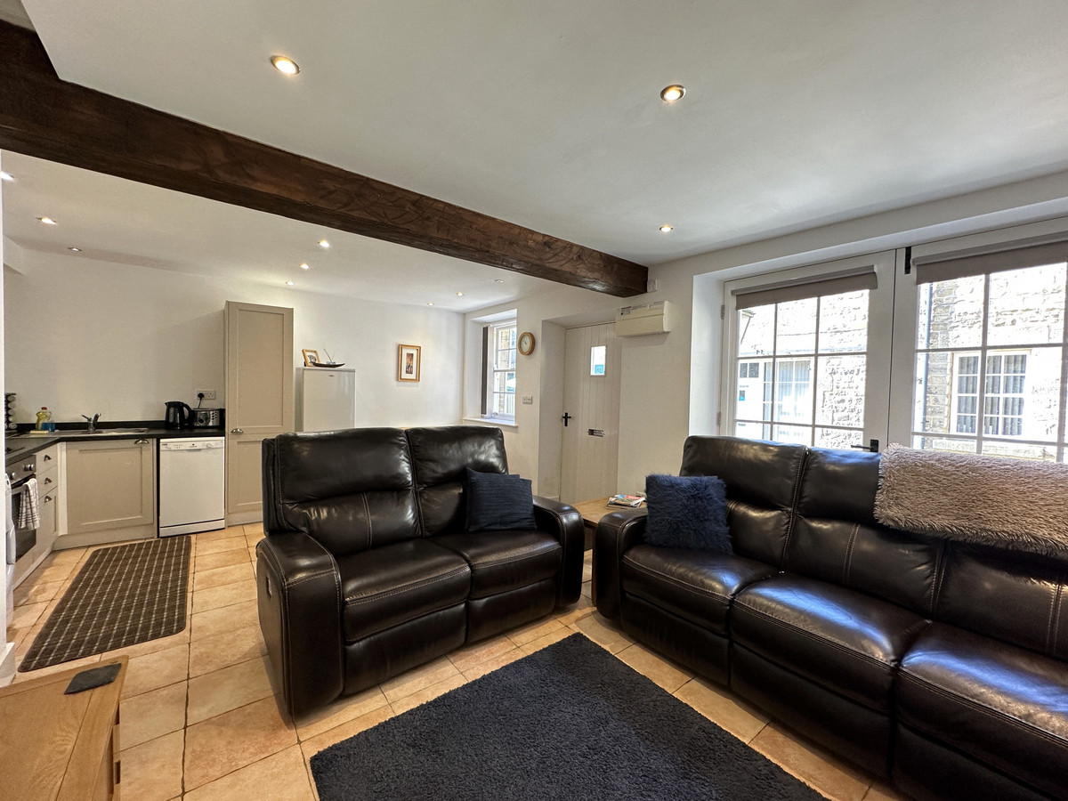 2 The Stables – Claro Cottage, Back High Street, North Yorkshire ...